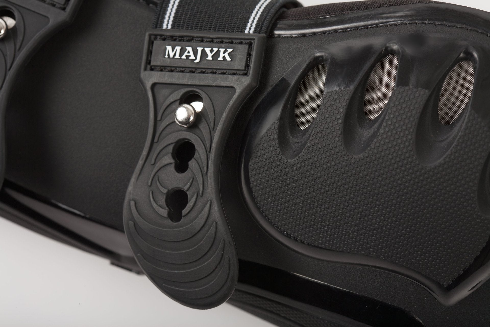 Horse Over Reach – Glaze & Gordon